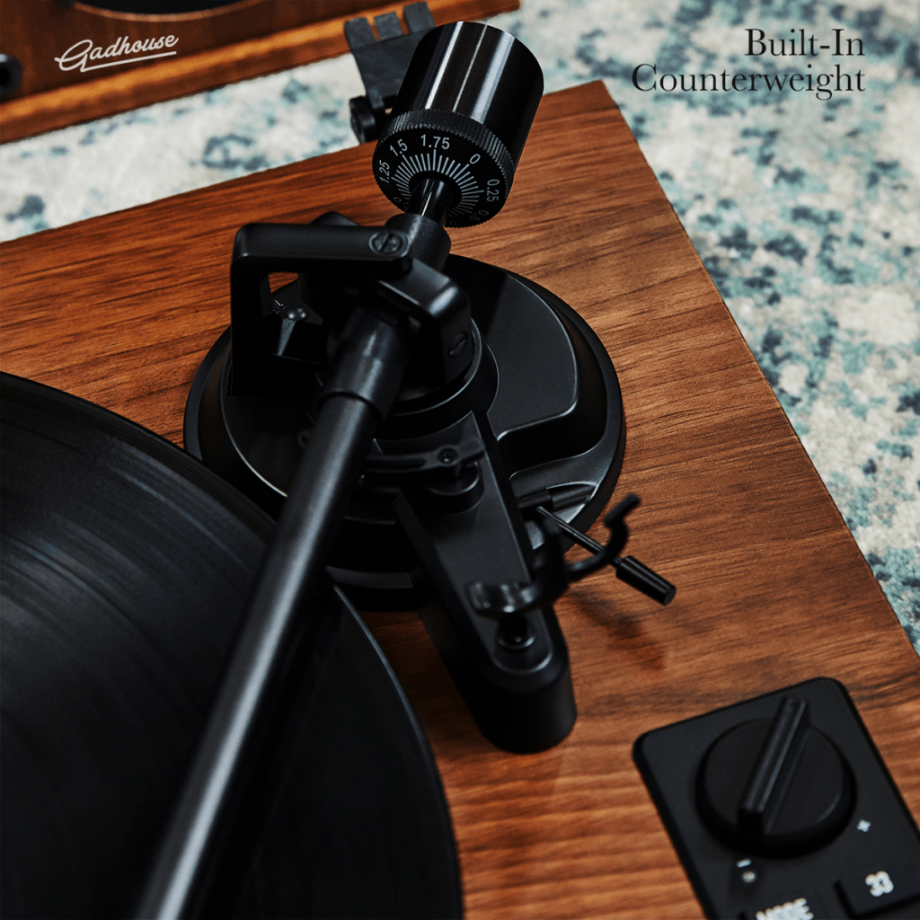 HENRY Hi-fi Turntable with Bookshelf speakers - Where words fail, music ...