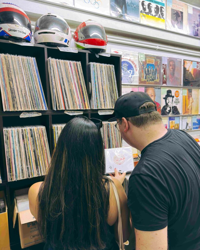 WHYNYL? Apichat Pakwan – It’s Molam! It’s Dub! It’s Apichat Pakwan!